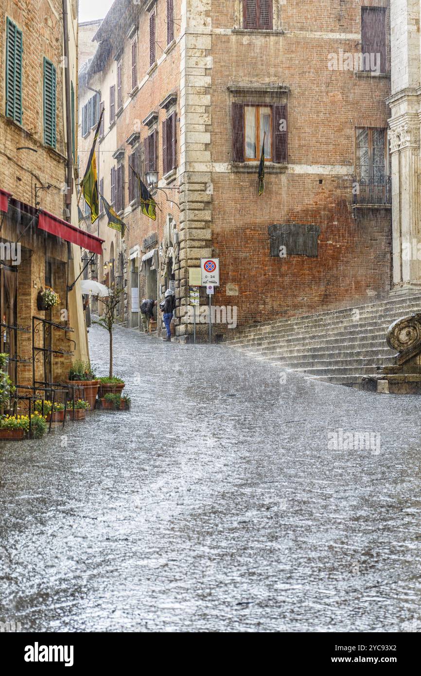 Rain water in street hi-res stock photography and images - Alamy