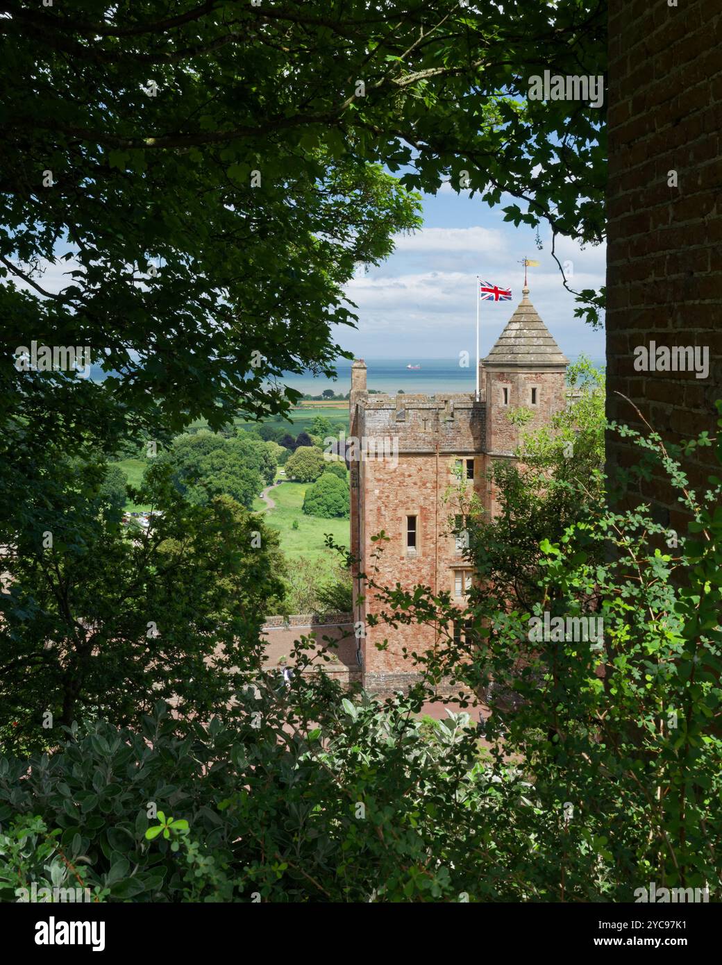 Dunster castle hi-res stock photography and images - Alamy