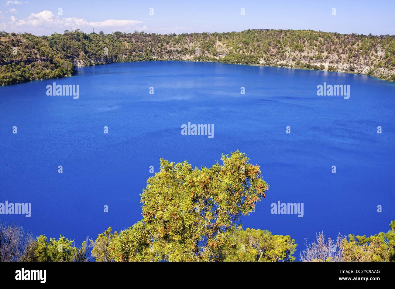 The Blue Lake in a dormant volcanic maar, Mount Gambier, SA, Australia ...