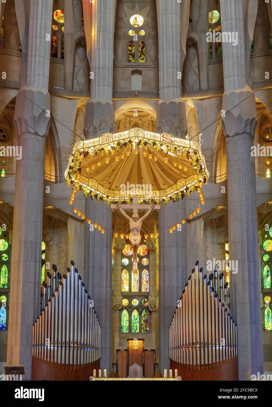 Hanging crucifix and the choir organ in the La Sagrada Familia ...