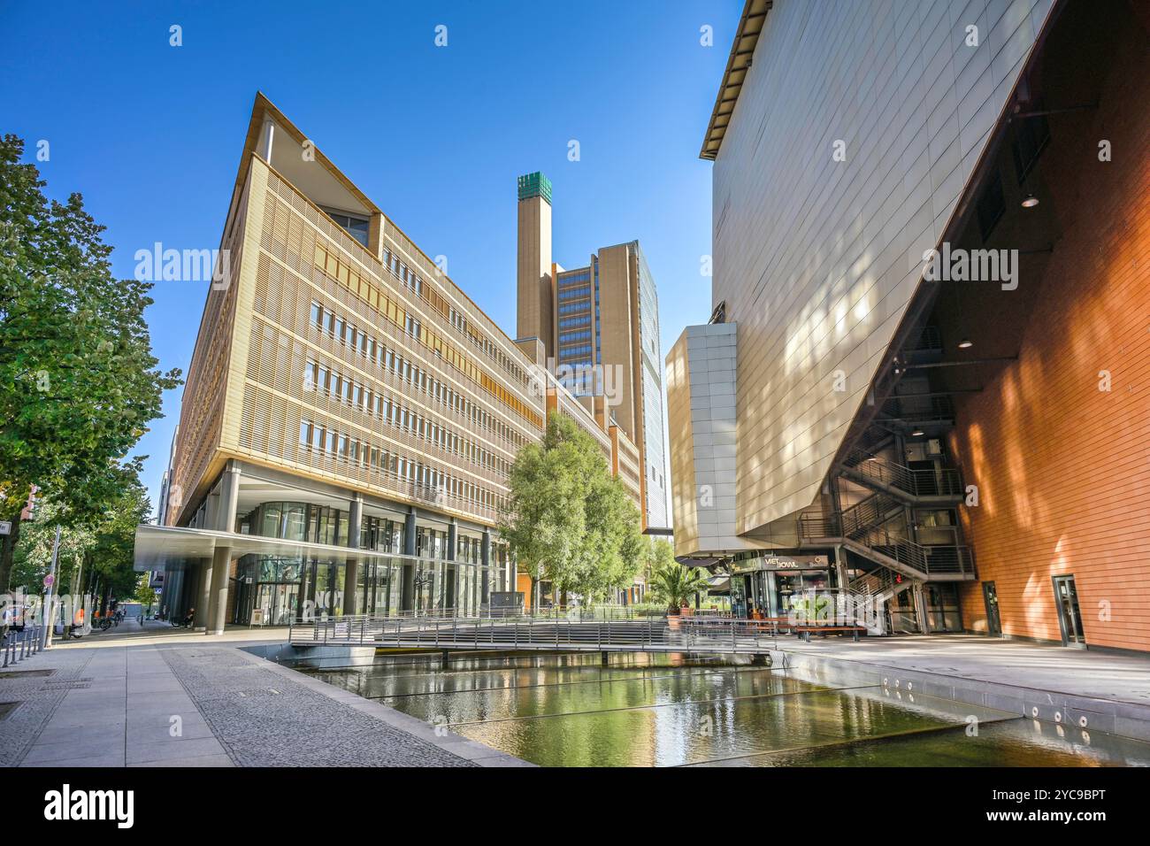 Atrium Tower commercial building, Pianosee, Potsdamer Platz, Tiergarten ...