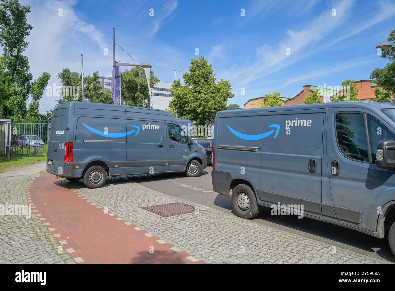 Amazon Prime, Vehicles, Am Borsigturm, Tegel, Reinickendorf, Berlin ...