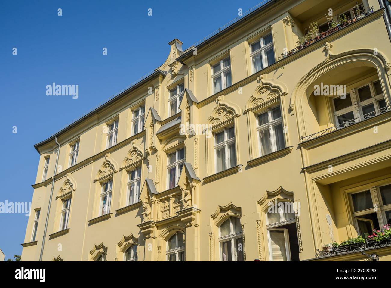 Old building, Wilhelminian style, Moritzstraße, Old Town, Spandau ...