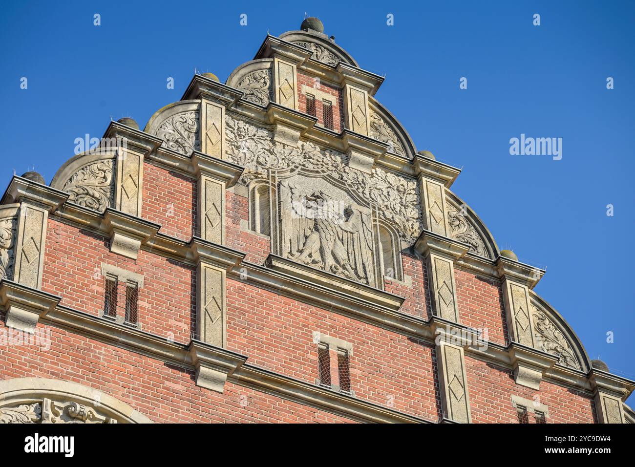 Facade of the Old Post Office, Hauptstraße, Schöneberg, Tempelhof ...