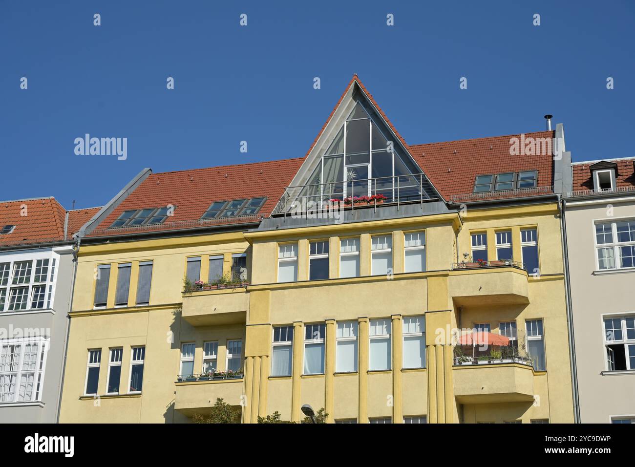 Converted attic, large windows, Hauptstraße, Schöneberg, Tempelhof ...