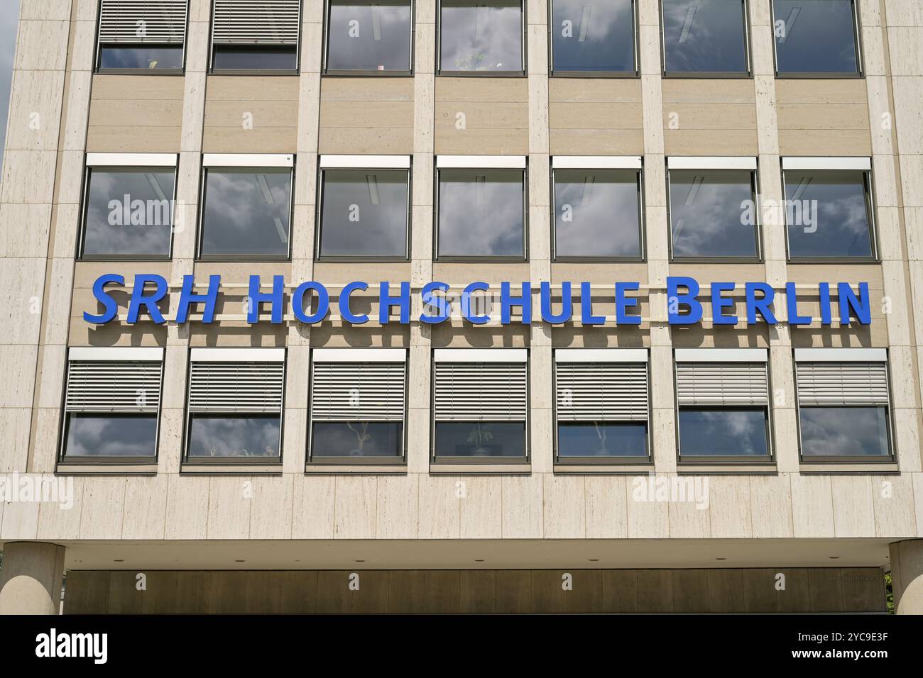 Srh font hi-res stock photography and images - Alamy