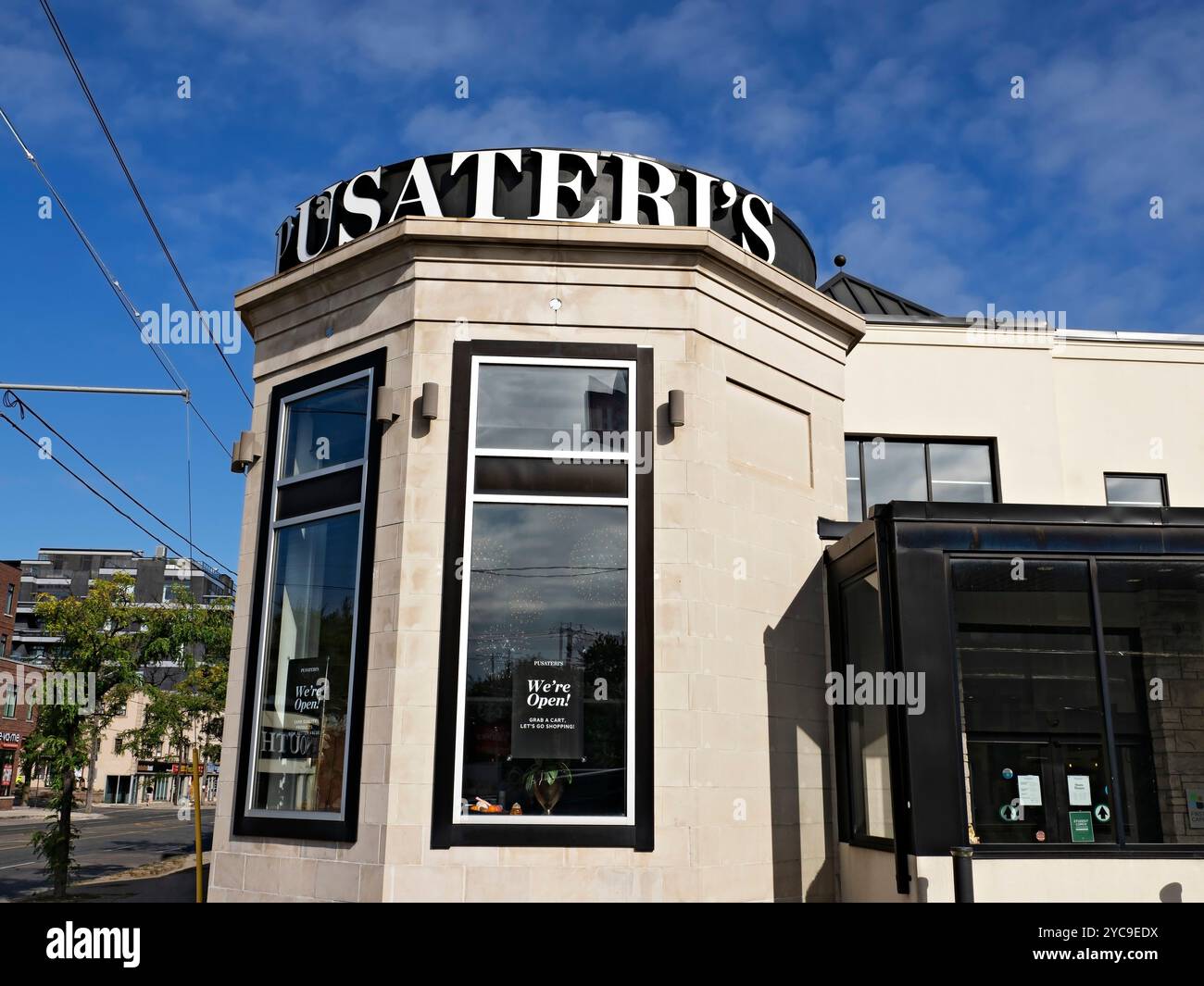 Pusateris grocery store hi-res stock photography and images - Alamy