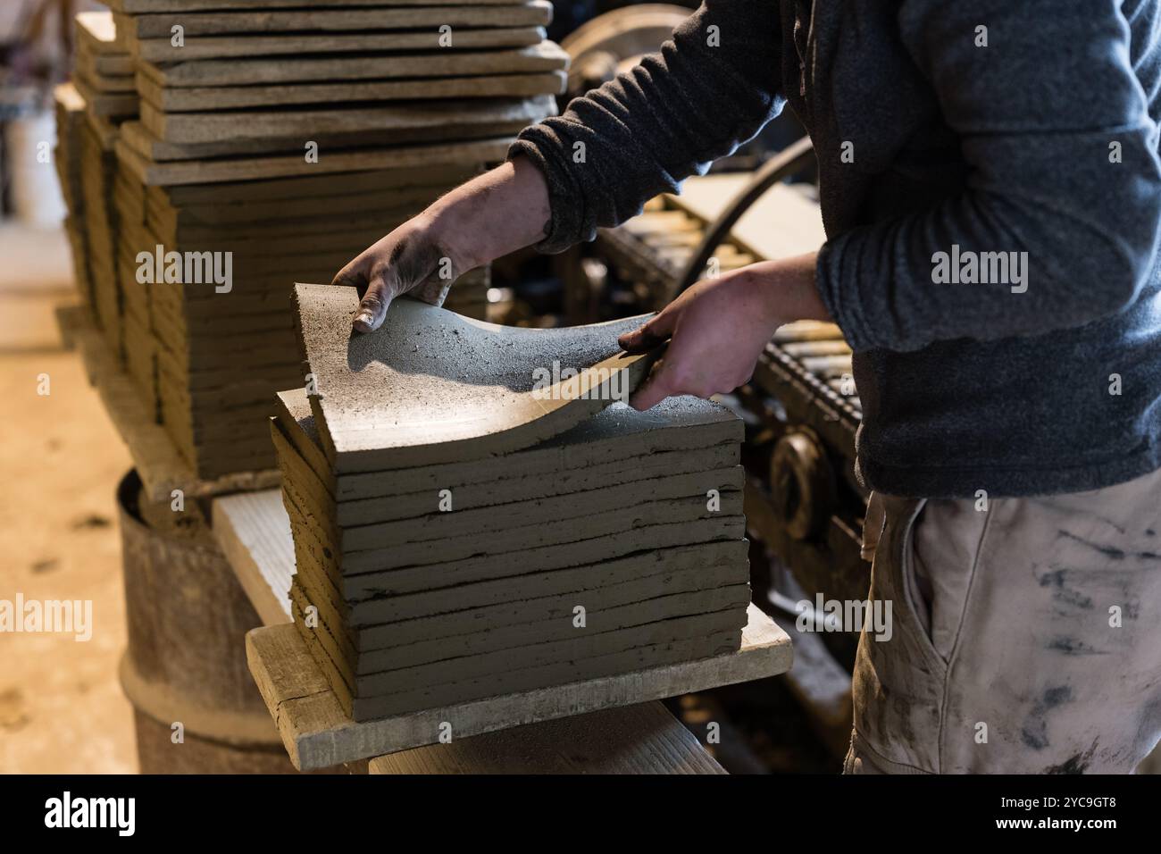 Soulaines-Dhuys (north-eastern France): working with clay in the Royer ...