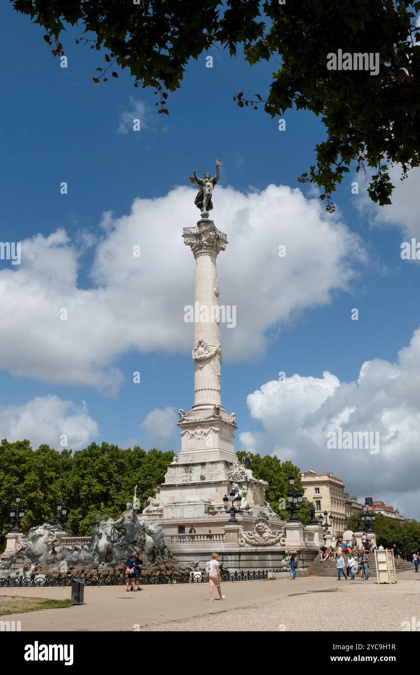 Bordeaux (south-western France): column and Monument to the Girondins ...