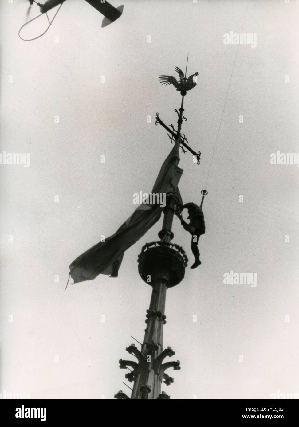 Vietcong flag over Notre-Dame during the War in Vietnam, France 1969 ...