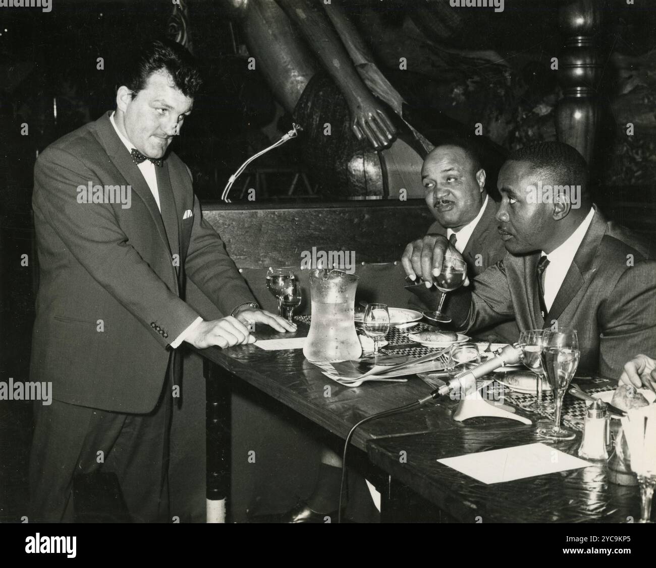 English professional boxer Brian London challanges Sonny Liston, 1963 ...