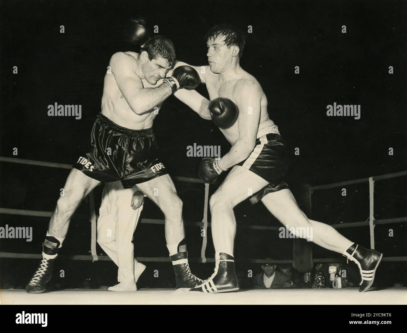 German professional boxer Erich Schoeppner and Italian Giulio Rinaldi ...