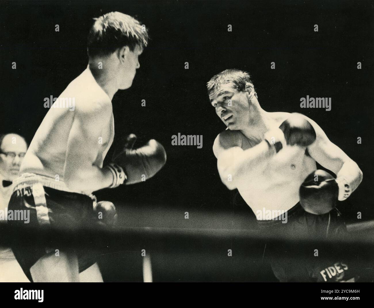 German professional boxer Erich Schoeppner and Italian Giulio Rinaldi ...