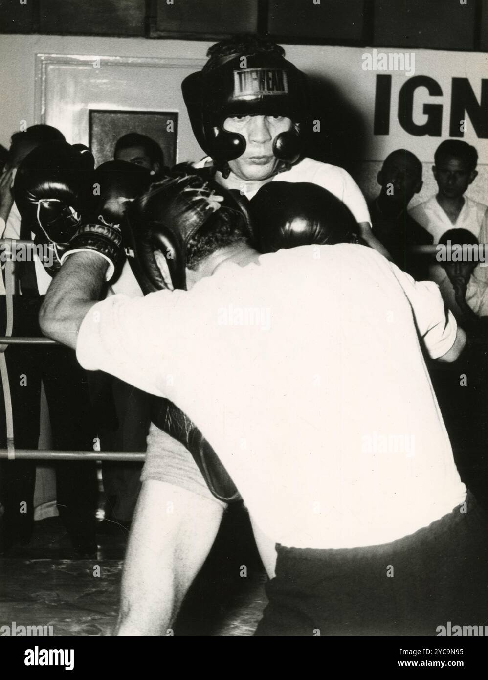 Puerto Rican professional boxer Carlos Ortiz, Italy 1960 Stock Photo - Alamy