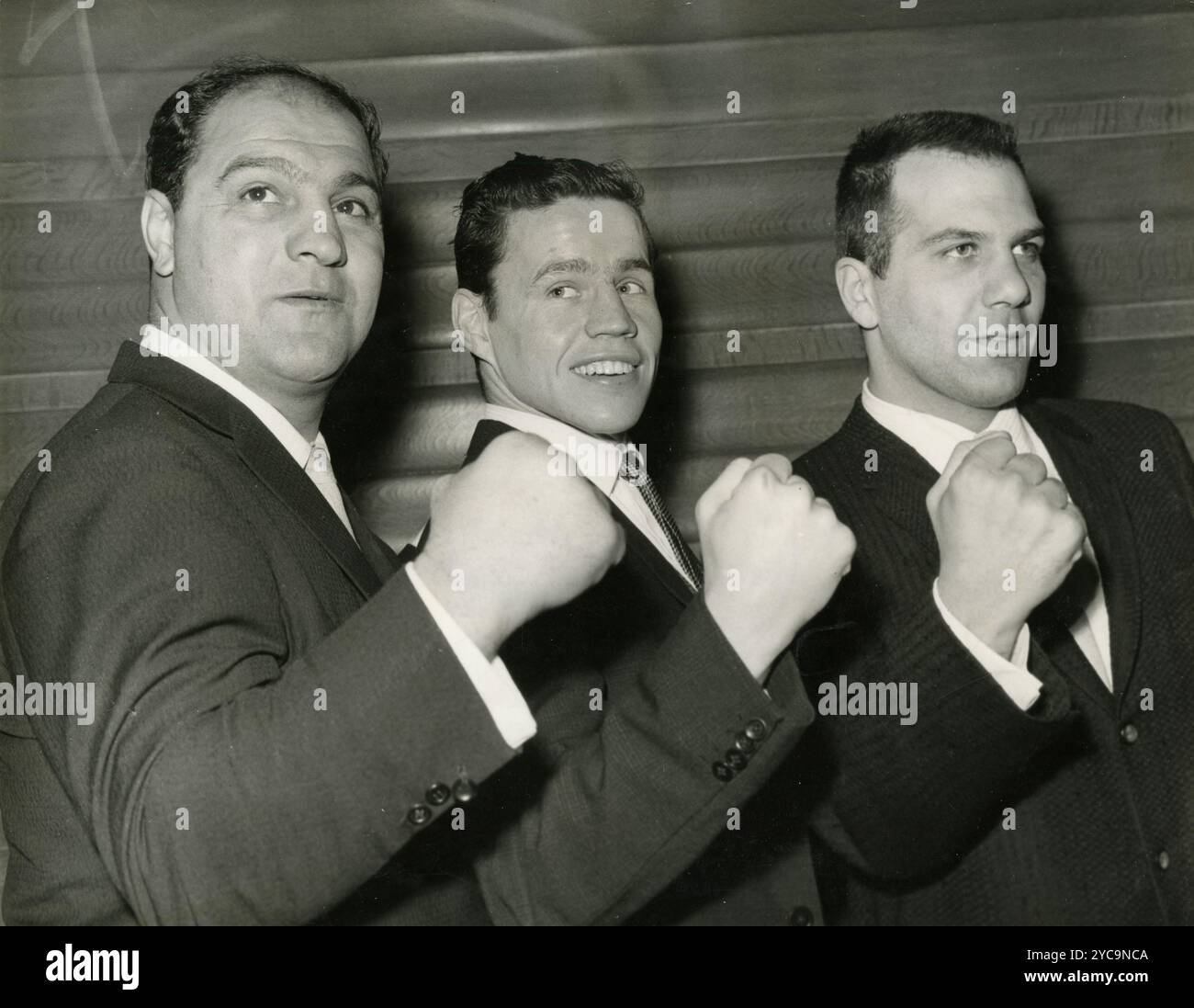 Italian professional boxer Rocky Marciano (left), British Terry Downes ...