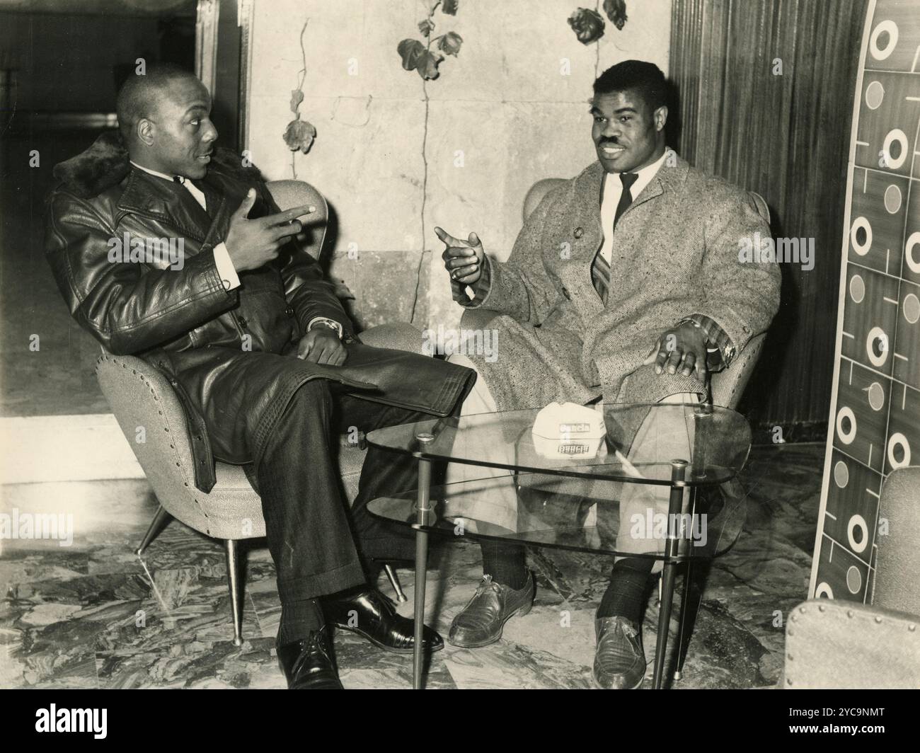 American professional boxers Freddy Mack and Bert Whitehurst, Rome, Italy 1960s Stock Photo - Alamy