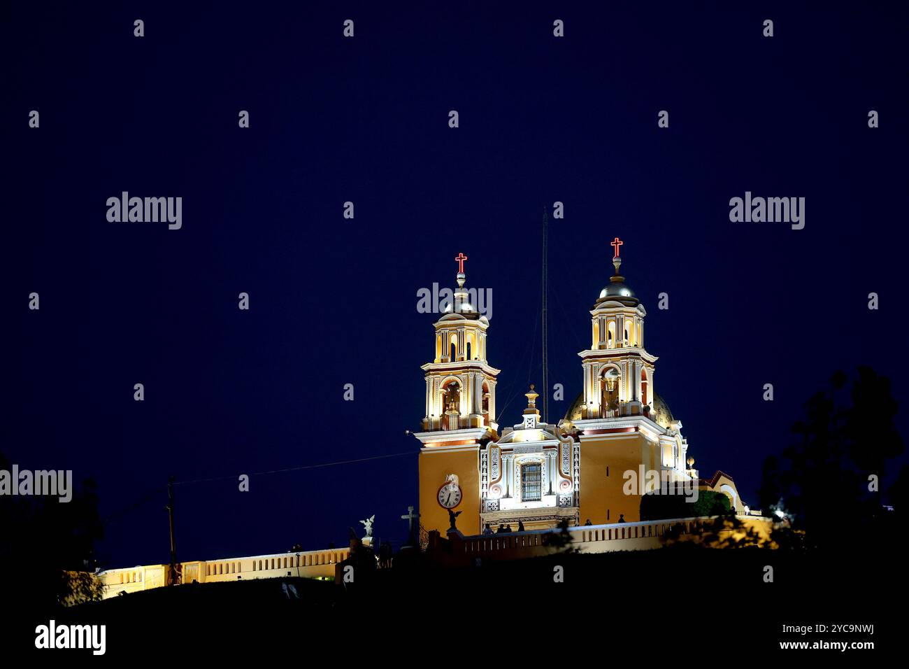 Cholula, Mexiko. 19th Oct, 2024. Cholula de Rivadavia, Puebla, Mexico ...