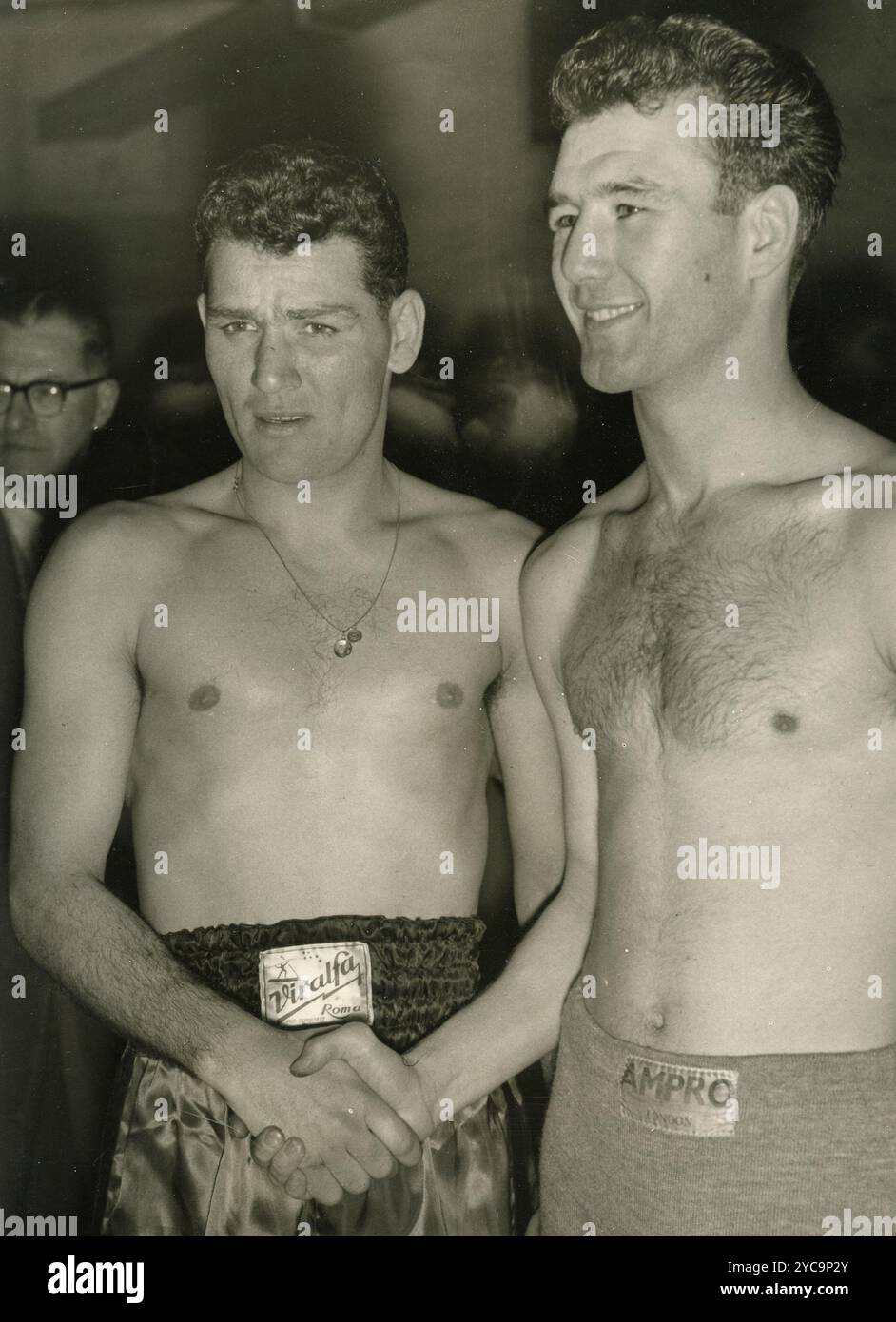 Italian professional boxer Emilio Marconi and British Peter Waterman ...