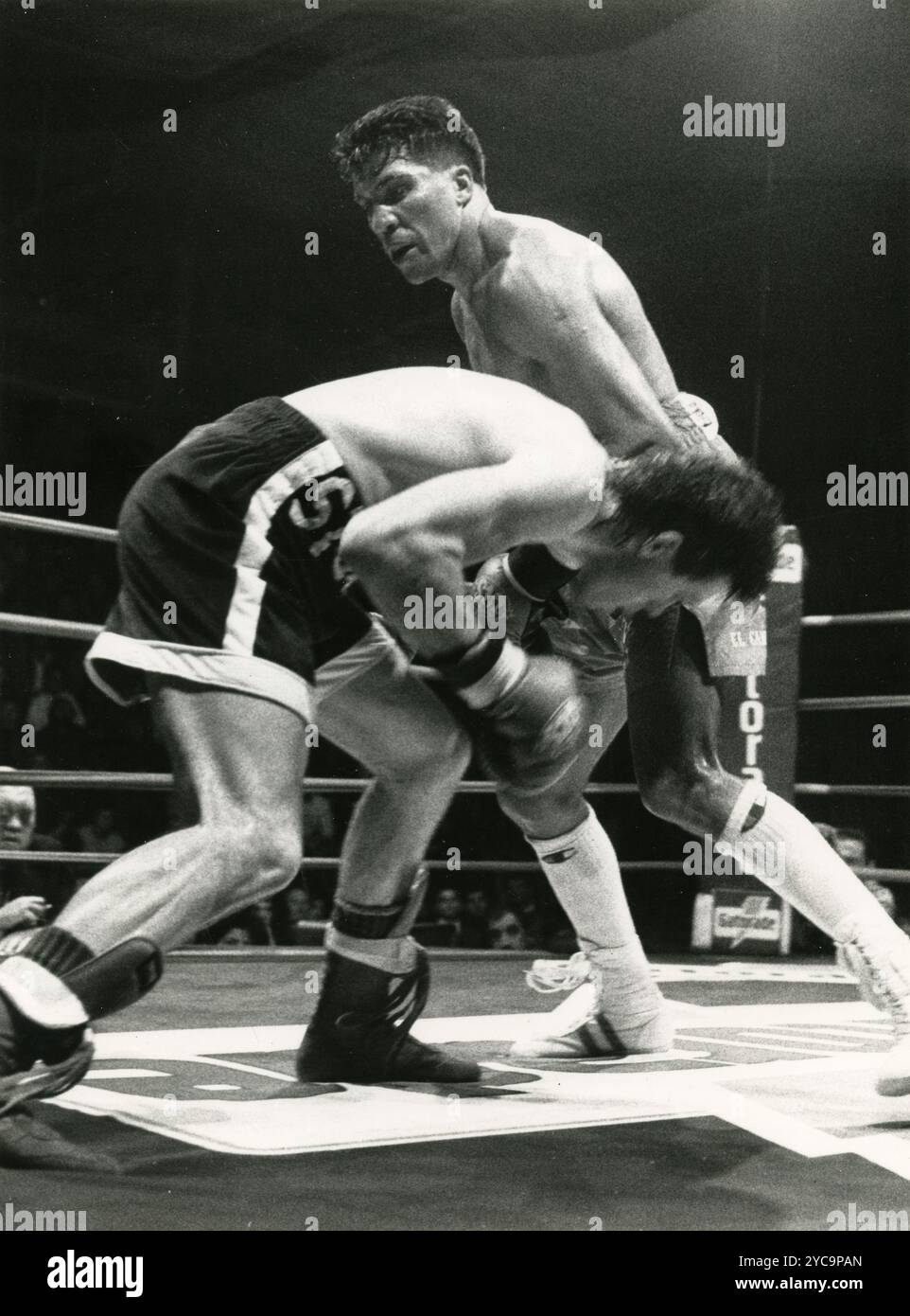 Italian professional boxer Gianfranco Rosi during a match with American ...