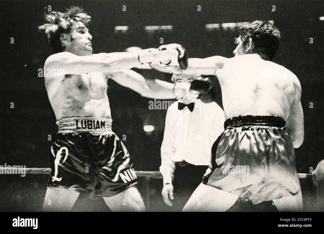 Argentinian professional boxer Carlos Monzon during a match with ...