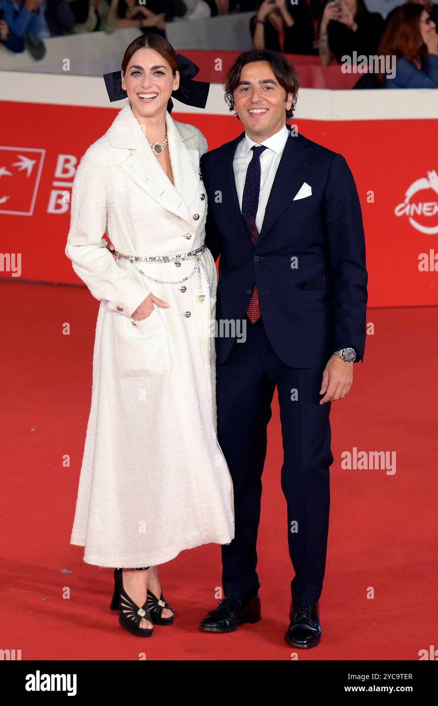 Miriam Leone mit Ehemann Paolo Carullo bei der Premiere der Rai TV ...