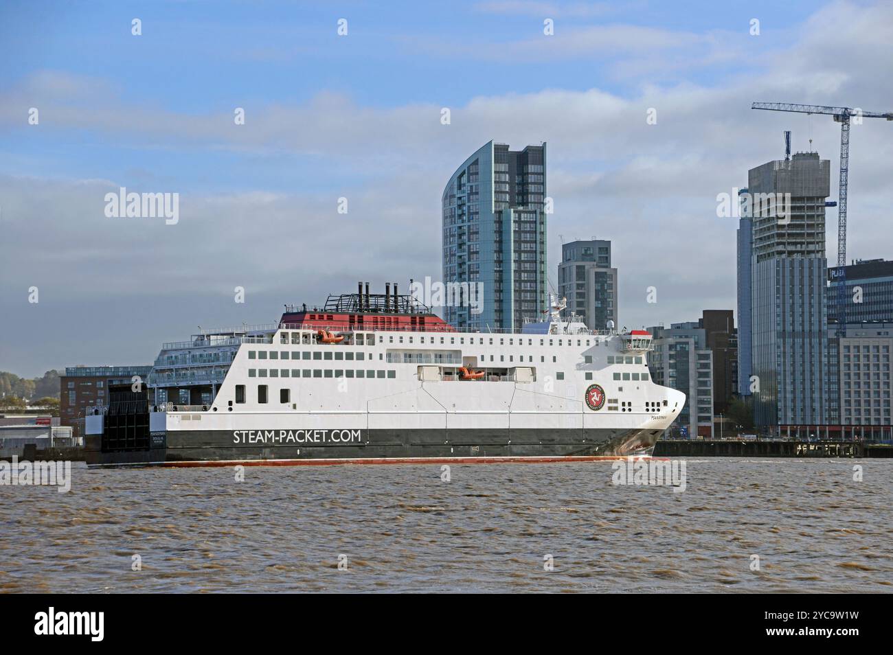 Isle of Man Steam Packet flagship, MANXMAN, conducting berthing trials ...