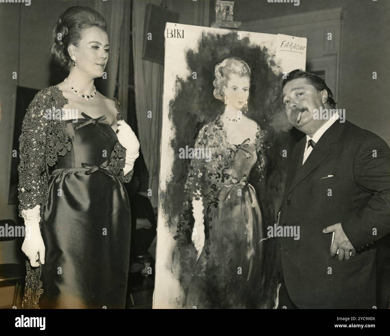 Italian painter Cesarino Monti at work, Milan 1963 Stock Photo - Alamy