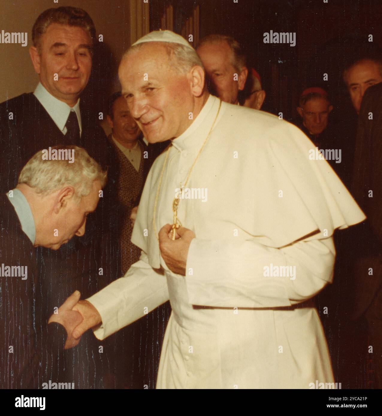 Pope John Paul II meeting people, Vatican City 1980s Stock Photo - Alamy