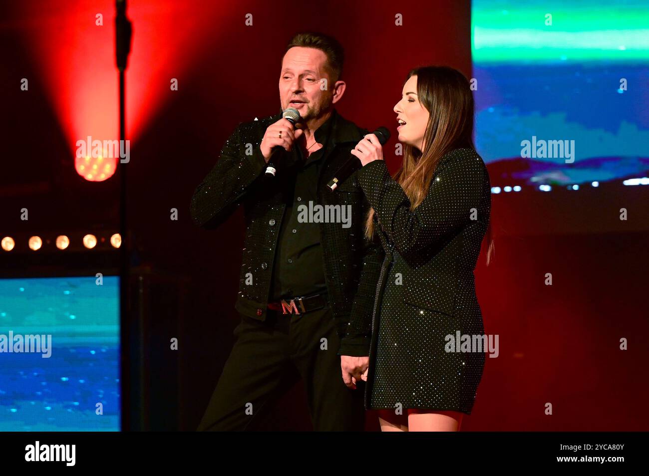 Martin Hein mit Ehefrau Mela Rose live bei einem Konzert Fantasy - Die ...