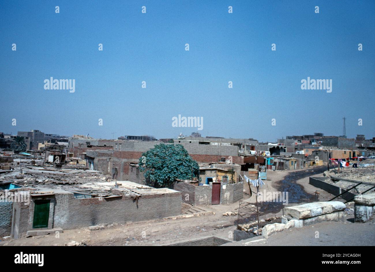 Slum quarter, Cairo, Egypt, September 1989 Stock Photo - Alamy