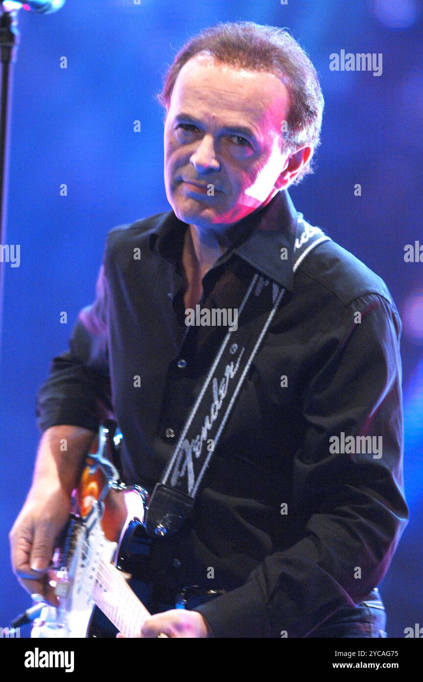 Pooh images 2006 hi-res stock photography and images - Alamy