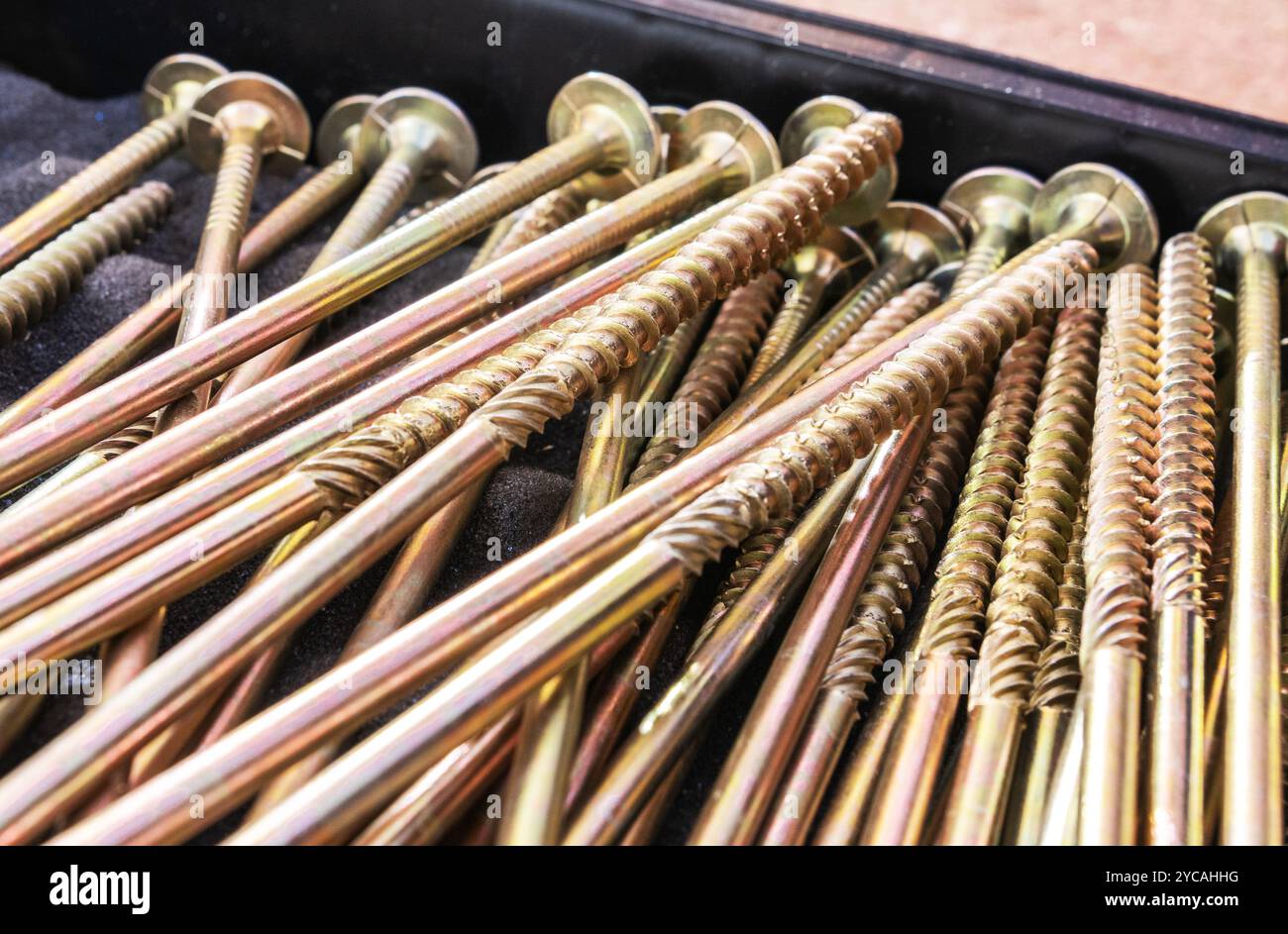 Showcasing various sizes hi-res stock photography and images - Alamy