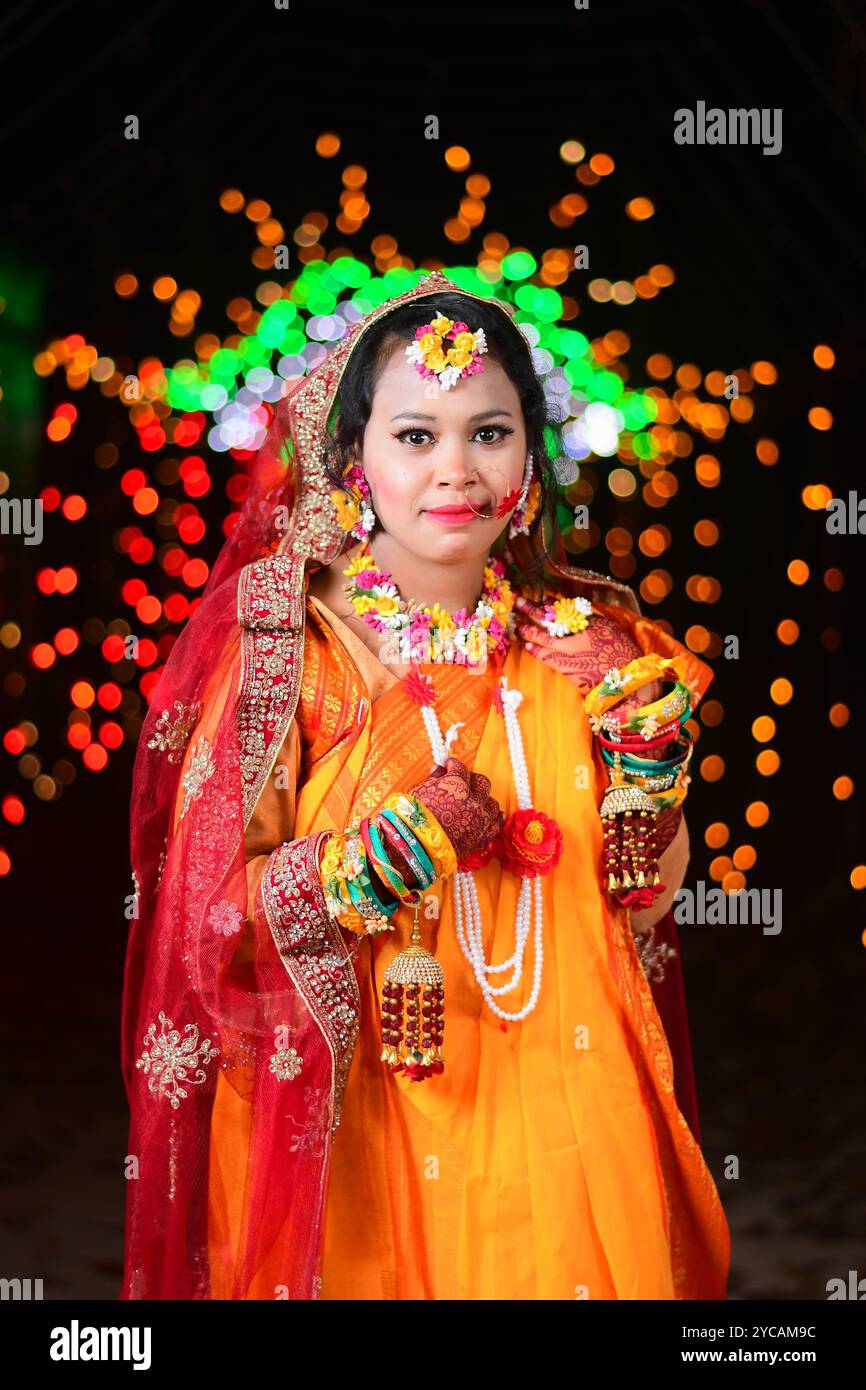 Some pictures taken in the mesmerizing atmosphere of the yellow evening ...