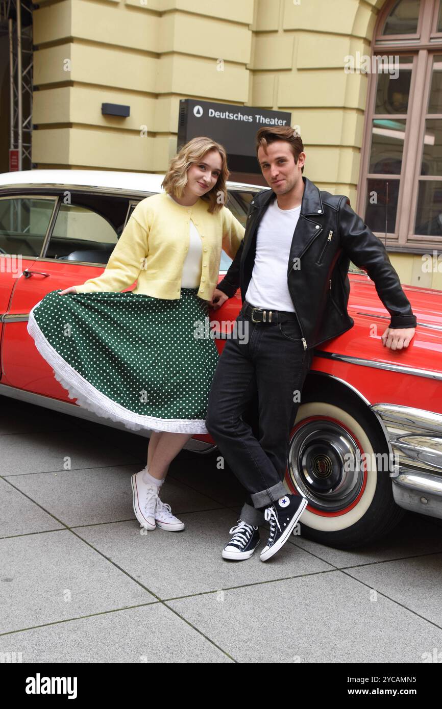 Lottie Power Musical Darstellerin Ben Darcy Musical Darsteller mit ...