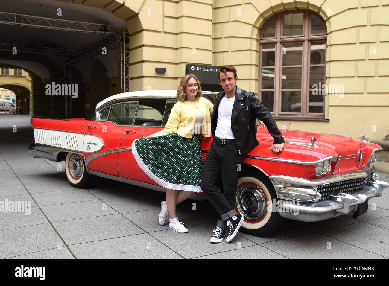 Lottie Power Musical Darstellerin Ben Darcy Musical Darsteller mit ...