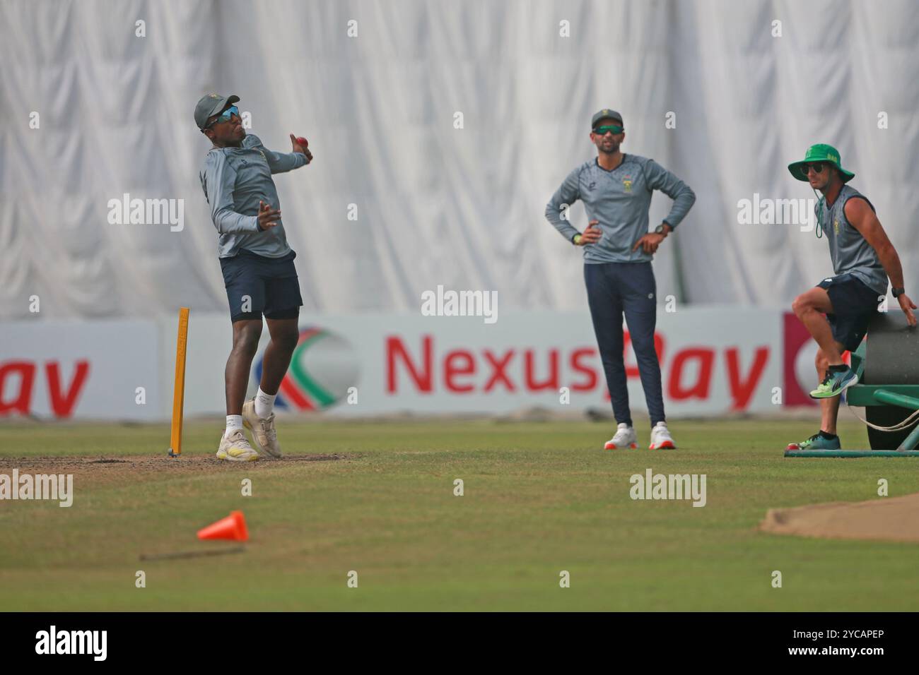 South Africa Team attends practice session at the Sher-e-Bangla ...