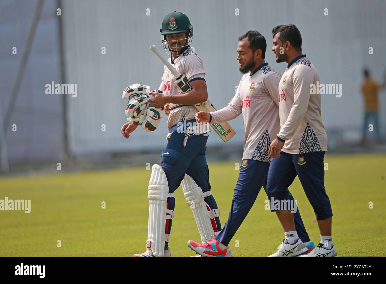 Bangladesh team attends practice session at the Sher-e-Bangla National ...