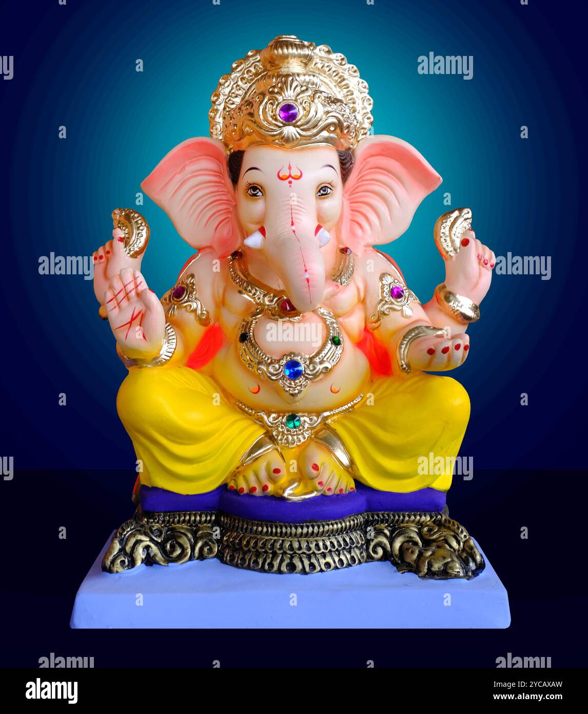 Ganesh sculpture, Lord Ganpati, Ganesha on Blue Background, Ganpati ...
