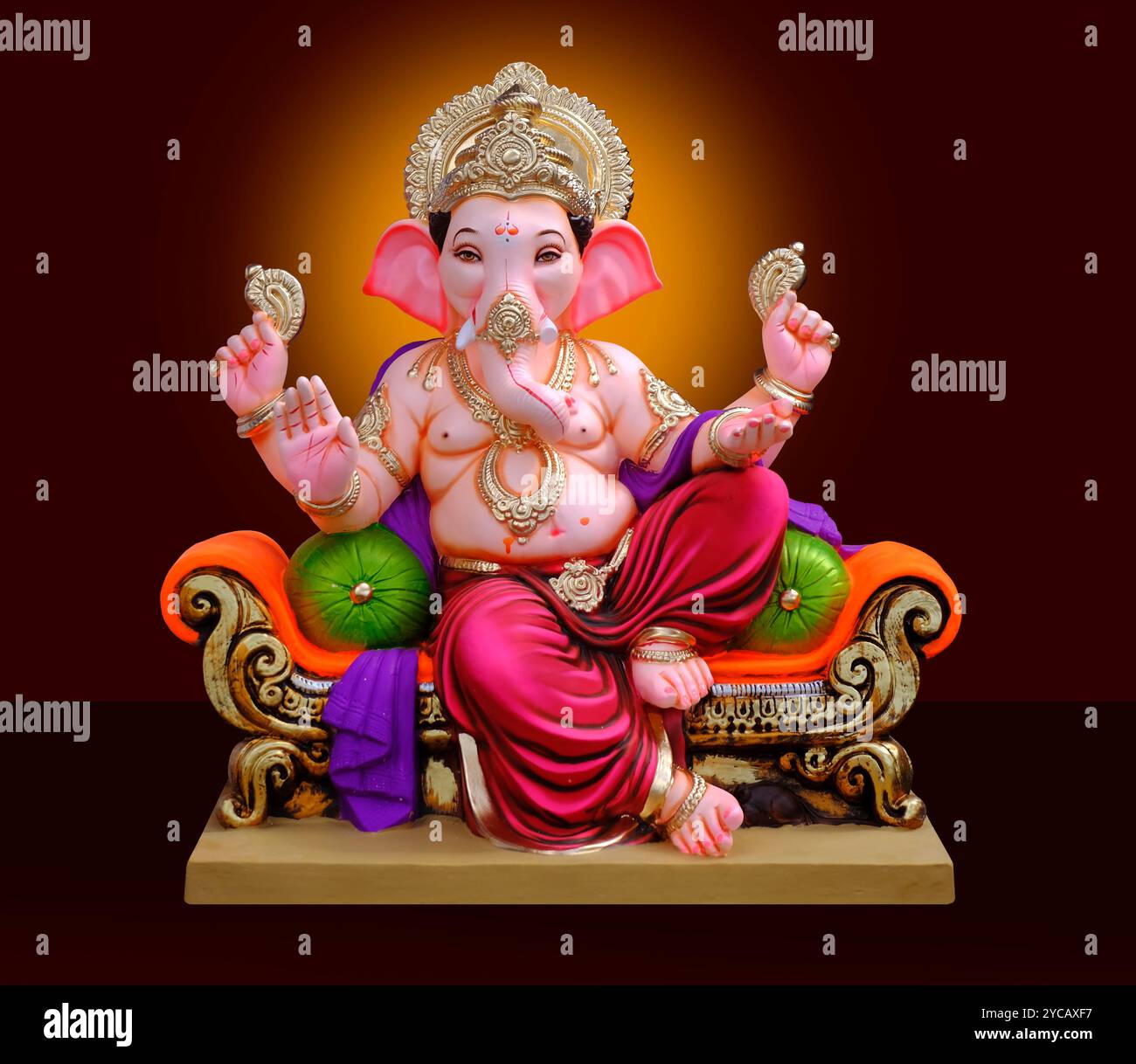 Ganesh sculpture, Lord Ganpati, Ganesha on colourful Background ...