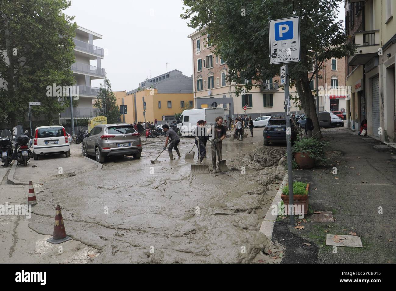 Bologna, Italia. 22nd Oct, 2024. damage and inconvenience caused by ...