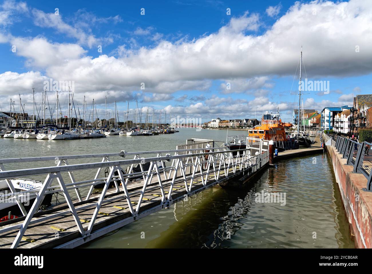 The River Arun and waterfront at Littlehampton on a sunny autumnal day ...