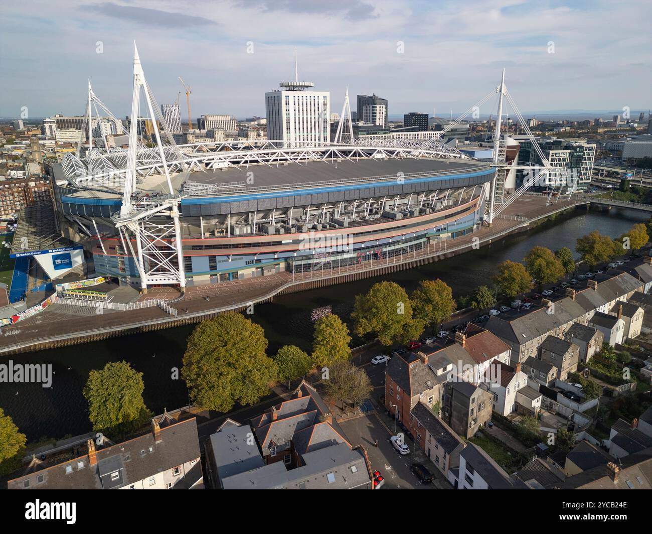 Welsh rugby team principality stadium hi-res stock photography and ...