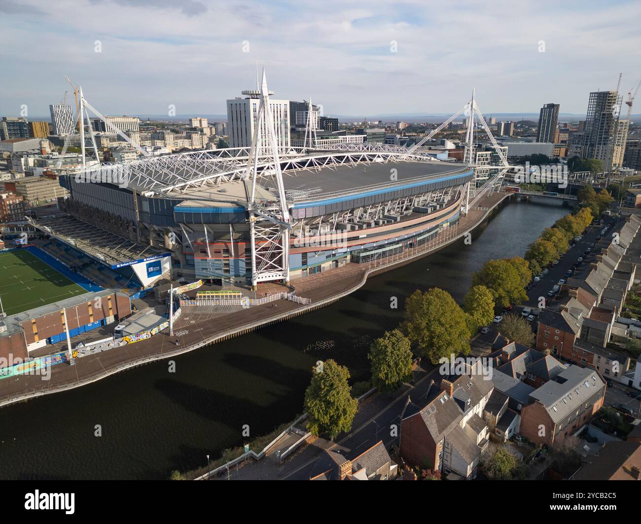 Principality stadium wales aerial hi-res stock photography and images ...