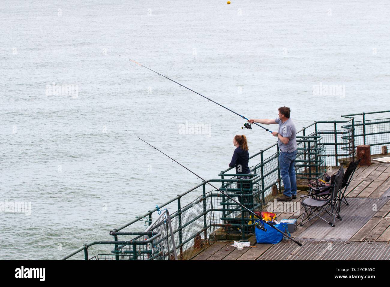 Deal pier fishing hi-res stock photography and images - Alamy