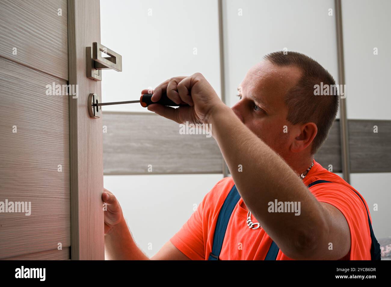 Handyman working home repairing hi-res stock photography and images - Alamy