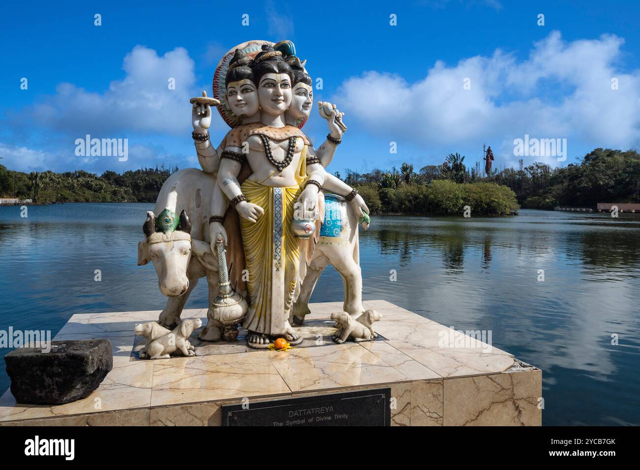 3 Gods, Dattatreya Trimurti, Divine Trinity, Hindu Temple, holy lake ...