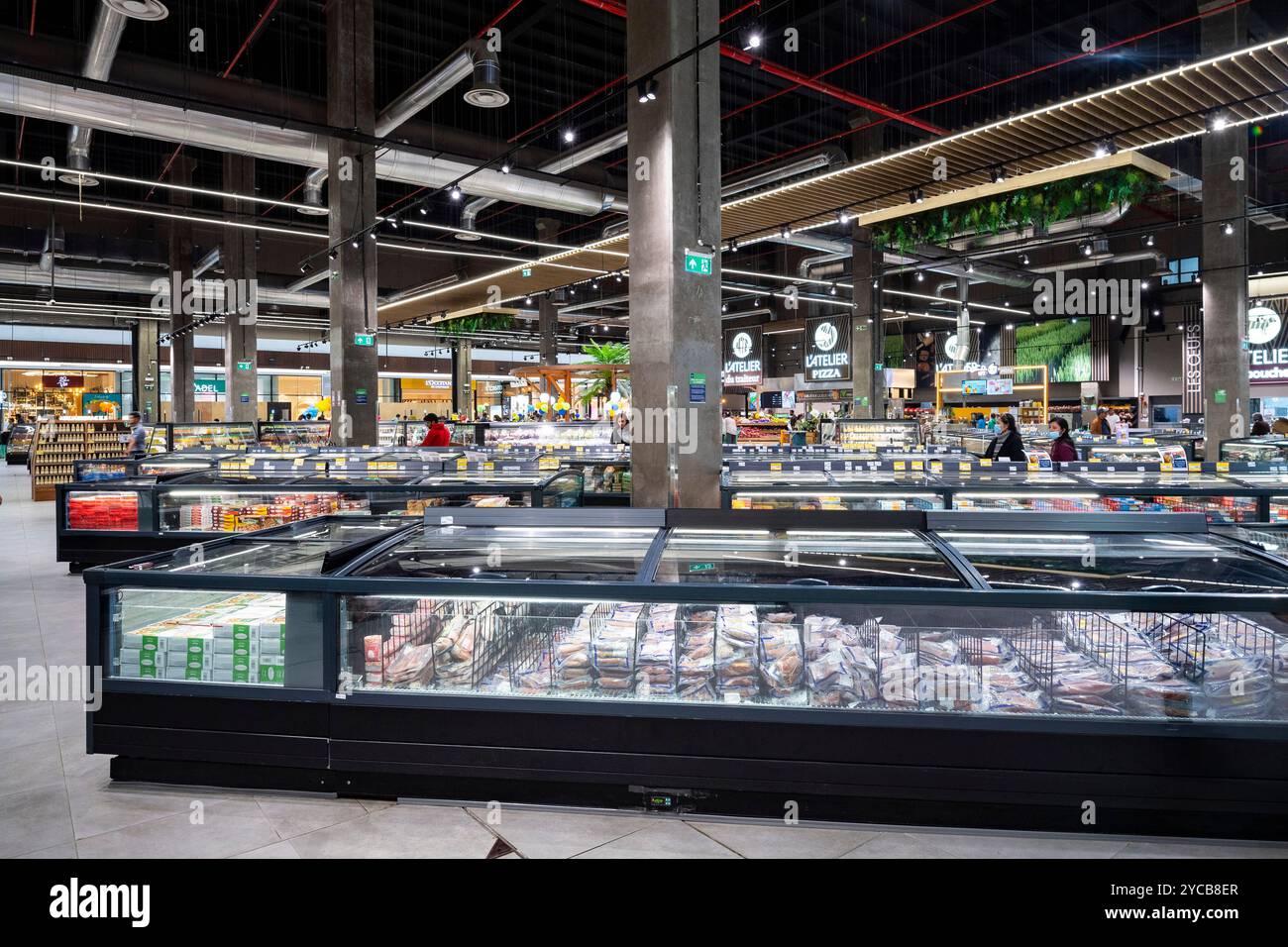 huge hall for fresh products, Winners, supermarket, Tribeca Mall ...