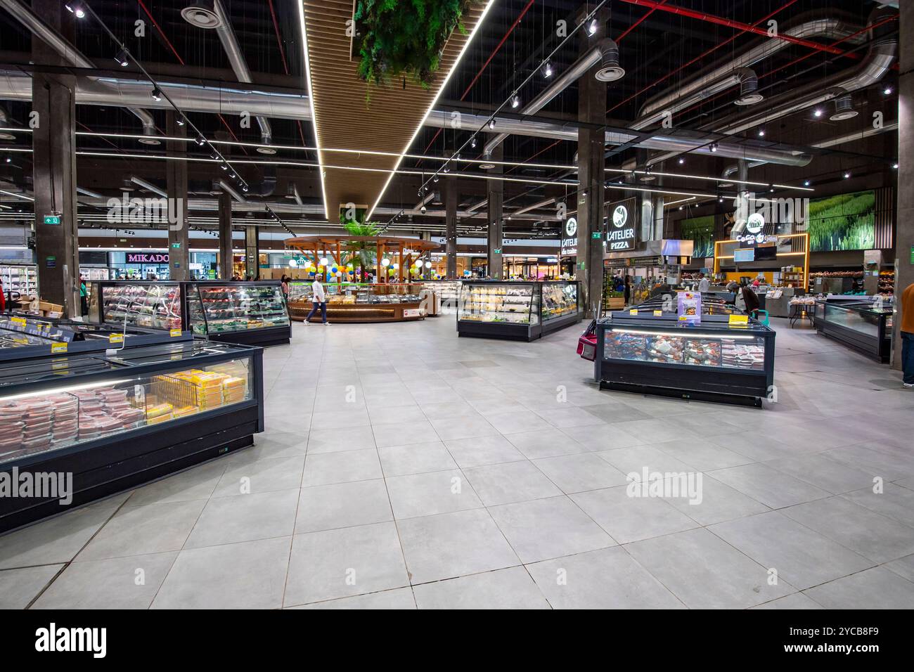 huge hall for fresh products, Winners, supermarket, Tribeca Mall ...