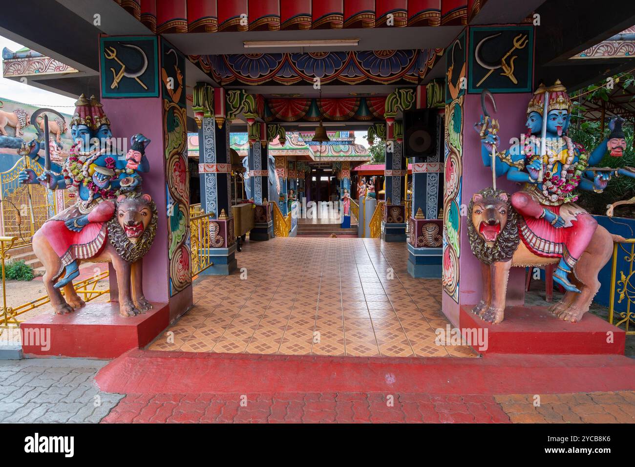 Hindu Temple, Mandir de Medines, Flic en Flac, Indian Ocean, Island ...