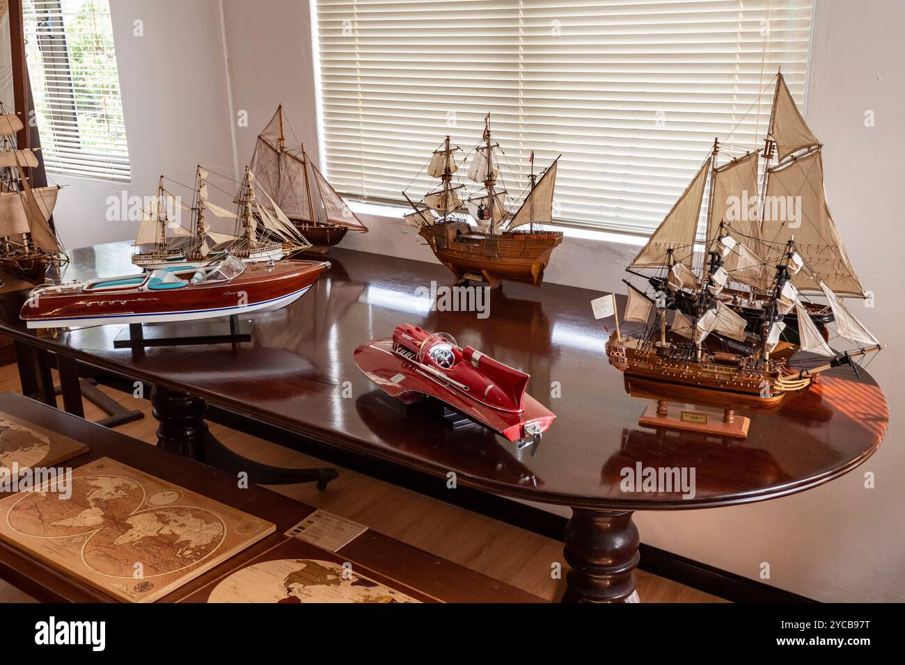 "true-to-original ship models, exhibition, sale, workshop, ""Historic ...